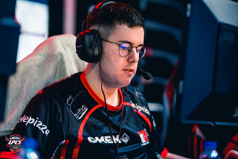 whatz oficializado como reforço da Fourteen para a nova temporada