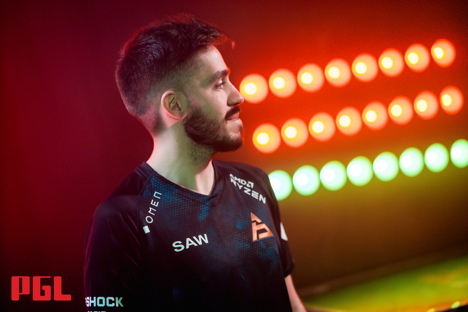 MUTiRiS em lágrimas após adeus ao Major: "Eu sei que vamos voltar"