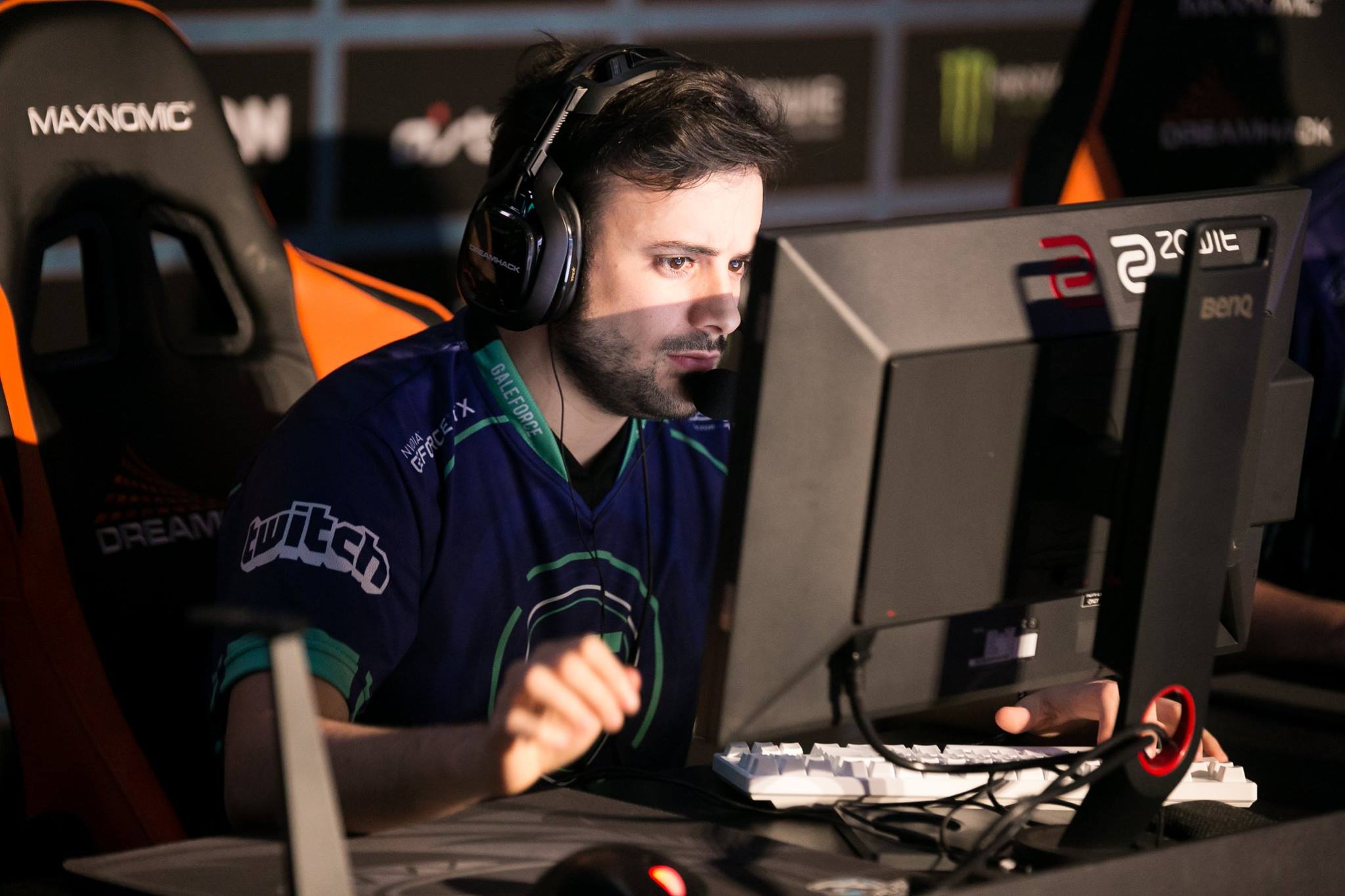 Leviatán apresenta nova equipa com JonY BoY e tom1