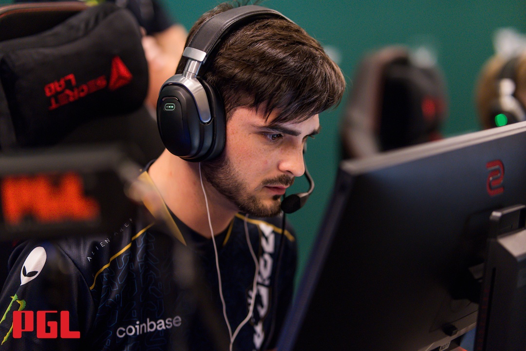 shox prepara anúncio da nova equipa
