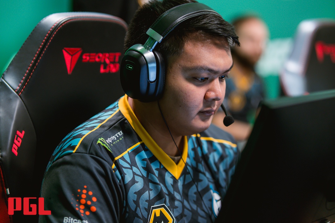 Evil Geniuses no lugar de Detonate no RMR