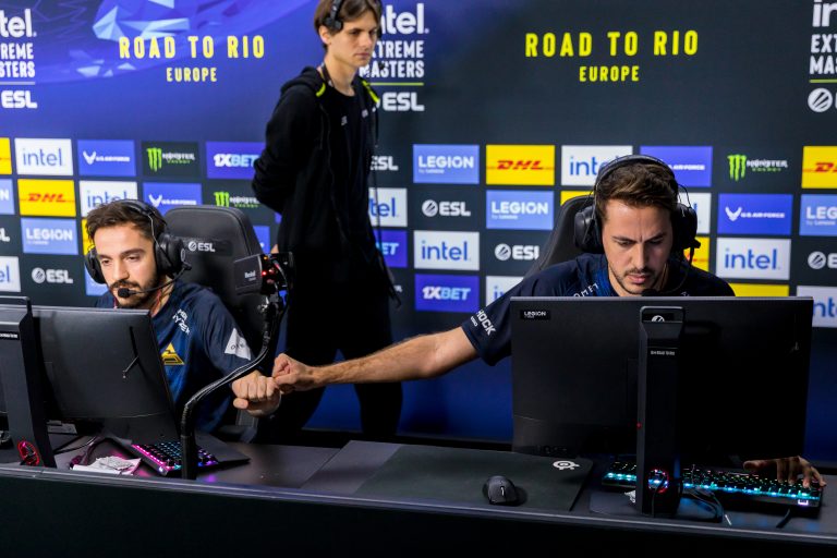 As opiniões de MUTiRiS, rmn e Marinhas sobre o estado do CS2