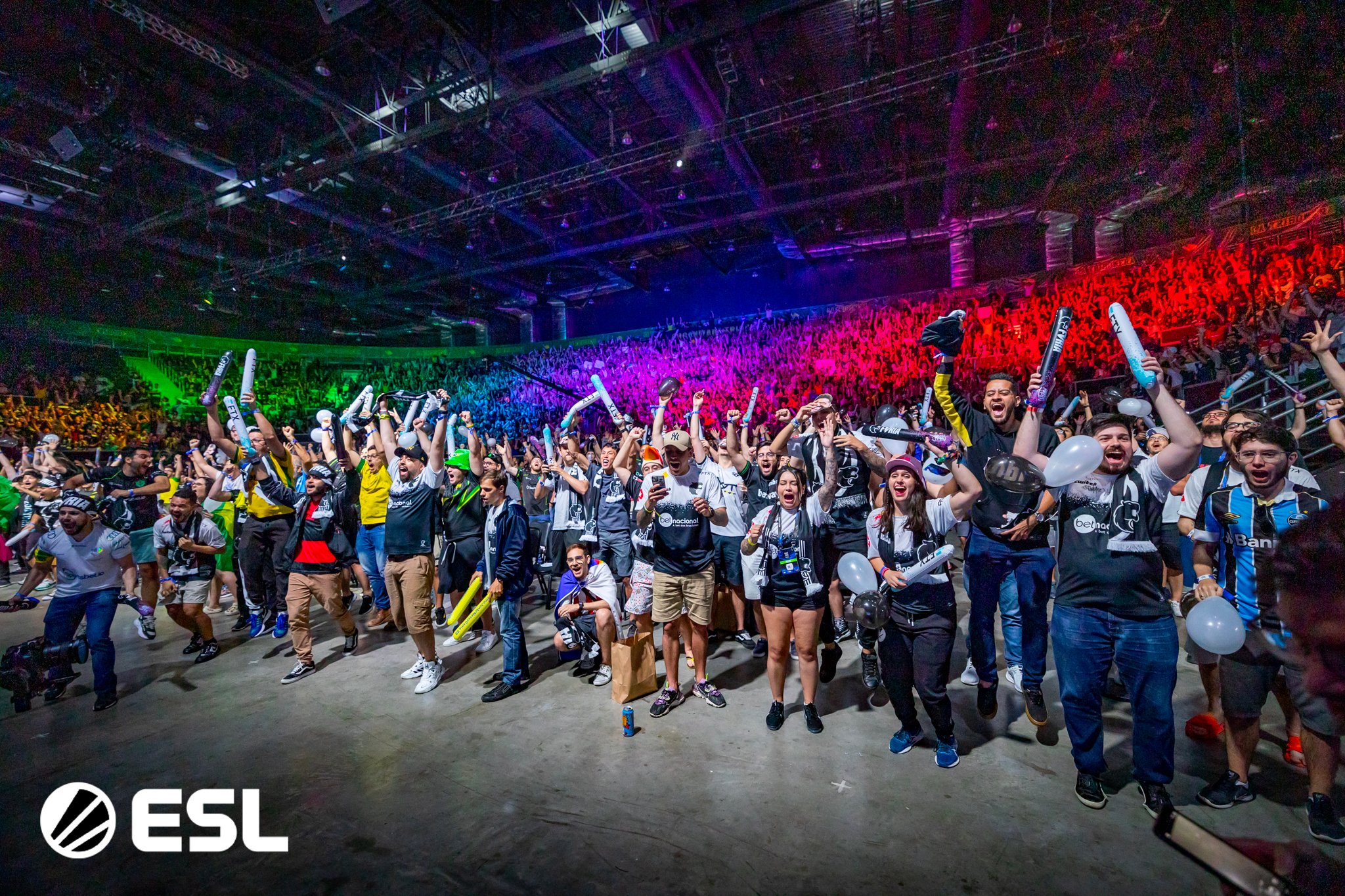 9INE apura-se para a IEM Brasil