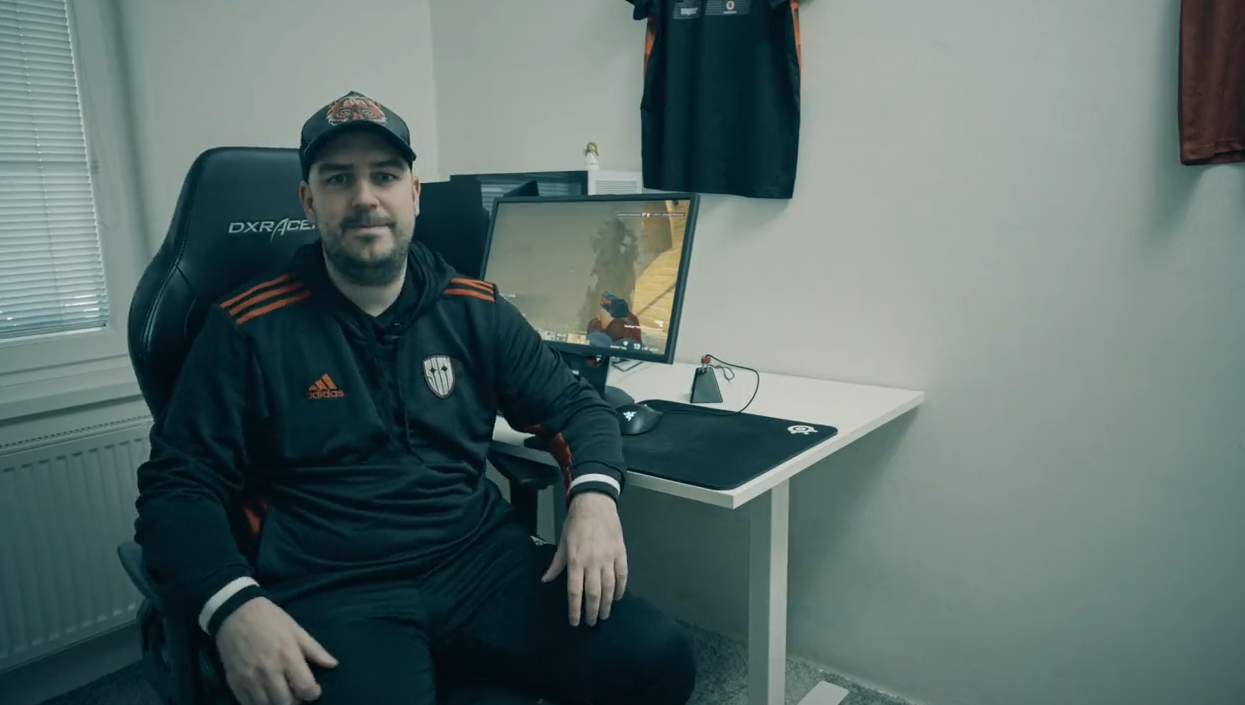 oskar volta à SINNERS para substituir forsyy