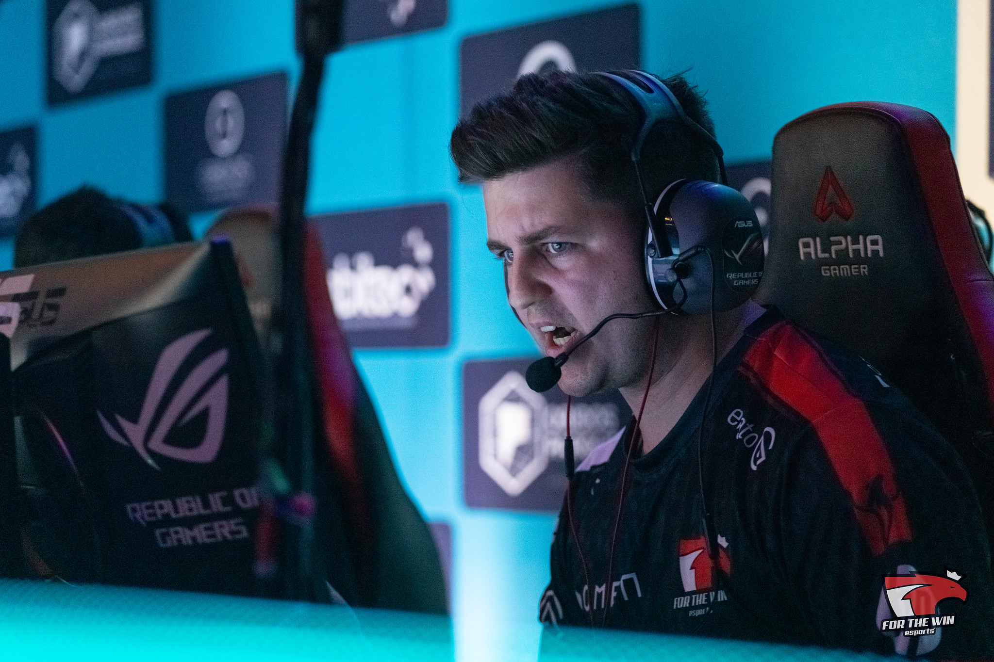 FTW confirma Playoffs da ESEA Advanced S45