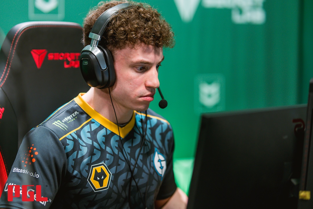 RUSH coloca ponto final na carreira de jogador