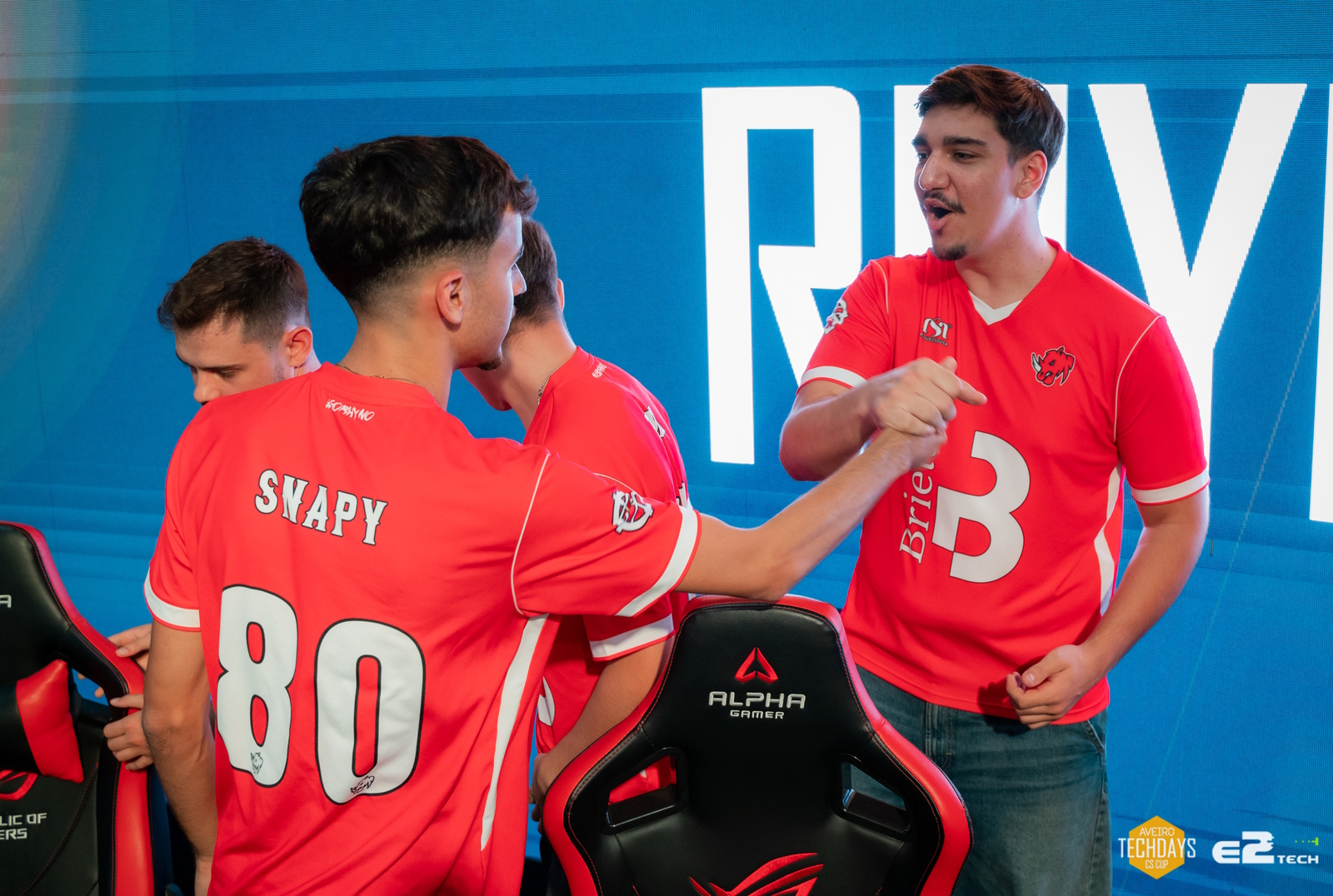 Época de sonho da Rhyno termina com qualificação para a ESEA Advanced