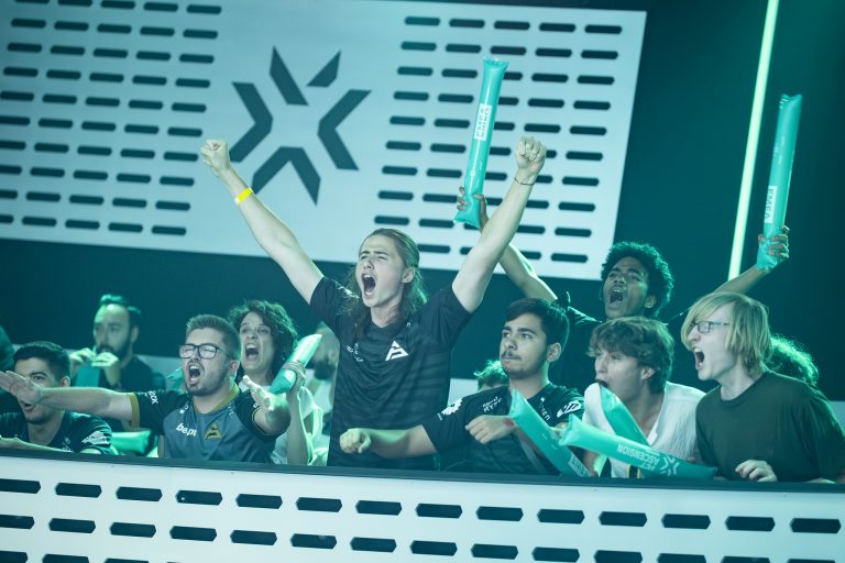 Riot Games Arena é a nova casa do LOL e VALORANT na EMEA