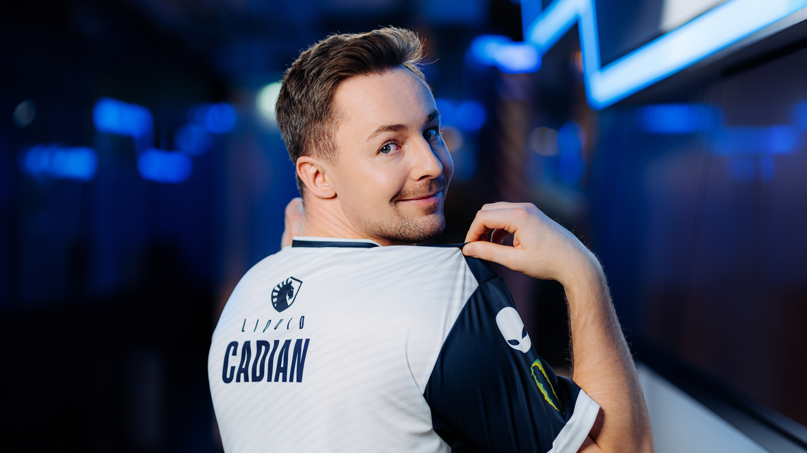 cadiaN: "Foram os cheats que me tornaram bom no jogo"