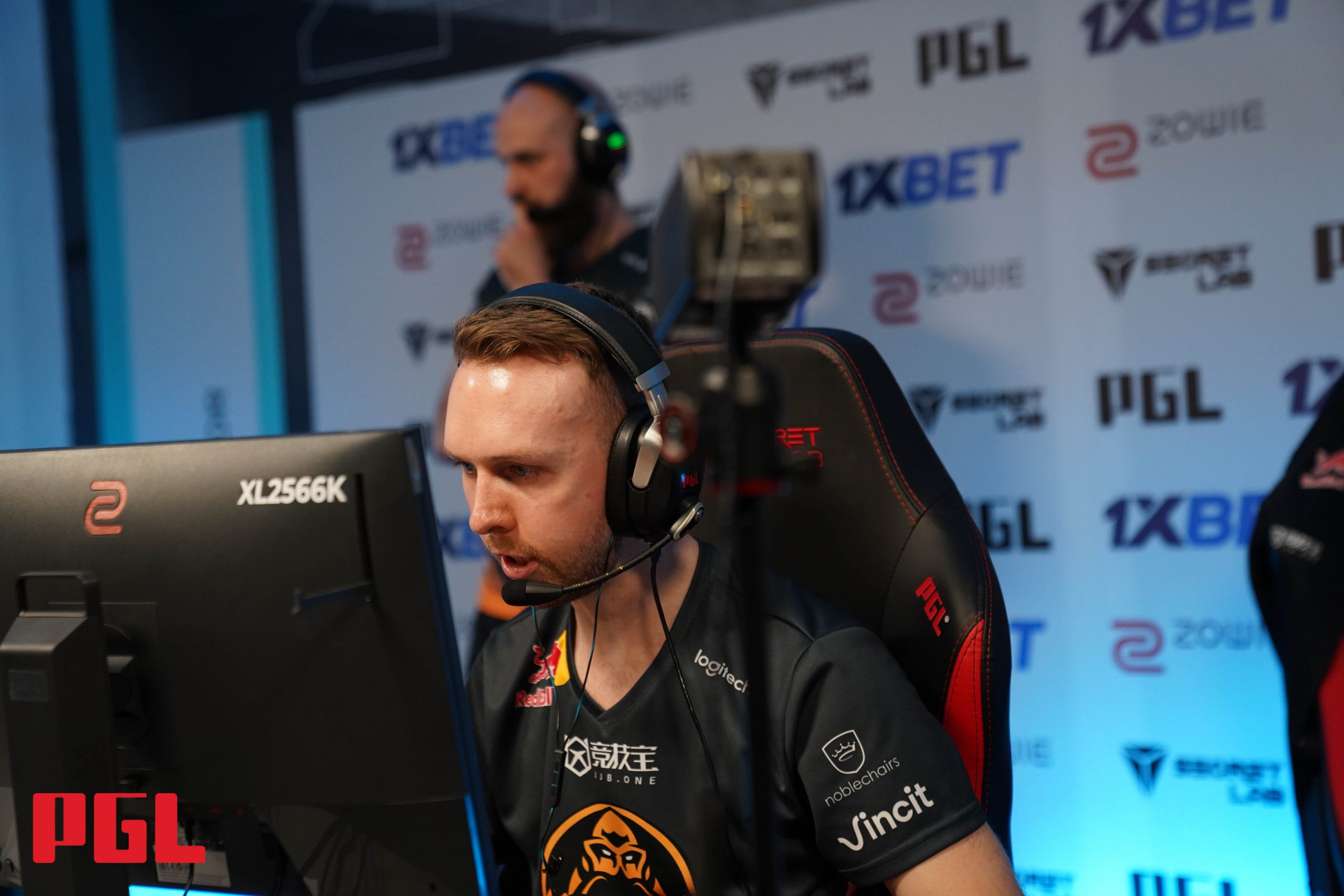 Dinamarqueses em altas no encerramento do RMR Europeu B