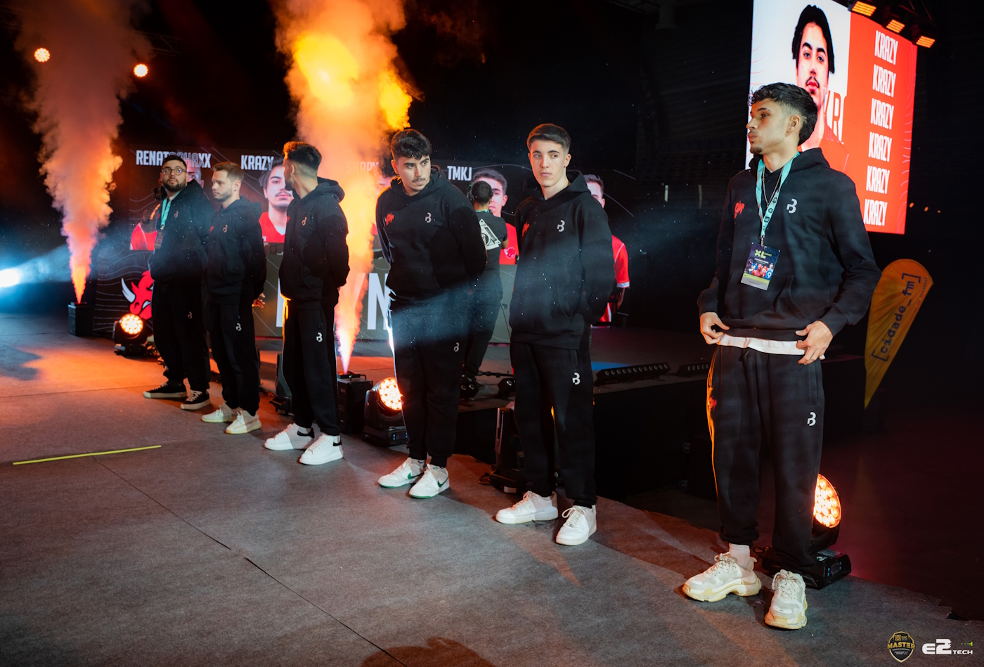 Rhyno divulga imagens inéditas da passagem pela última ESC Online MLP