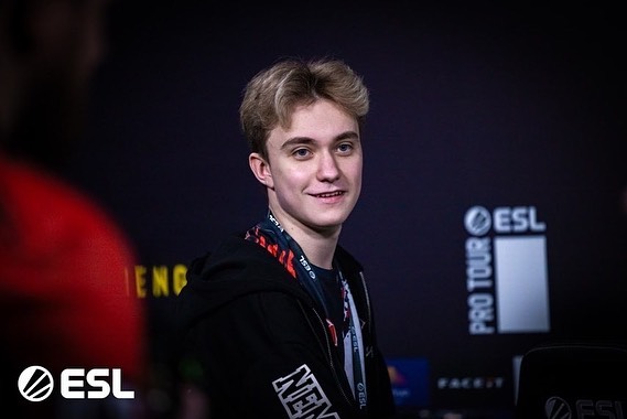 Virtus.pro garante FL4MUS e alinha ICY