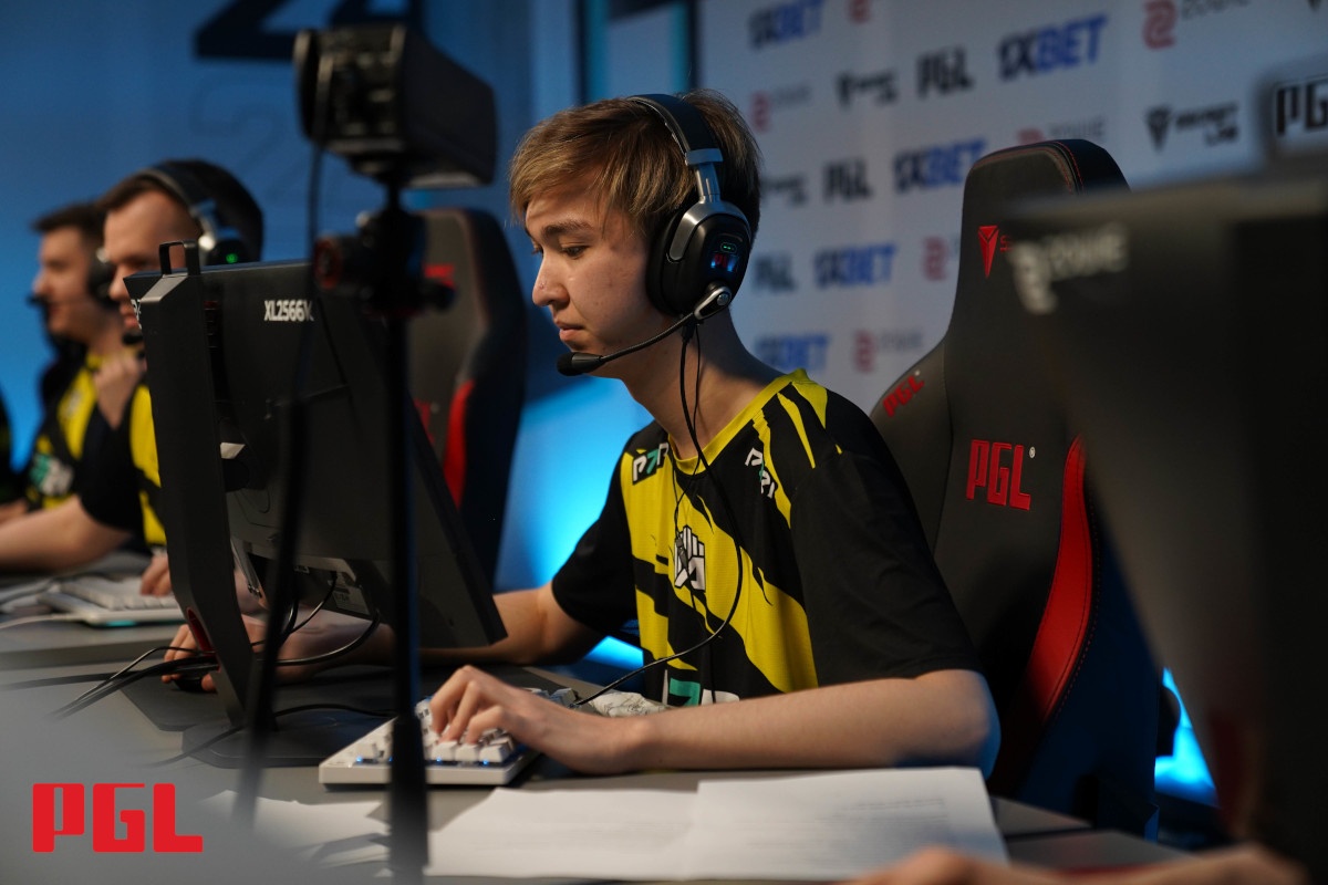 Virtus.pro oficializa ingresso de ICY