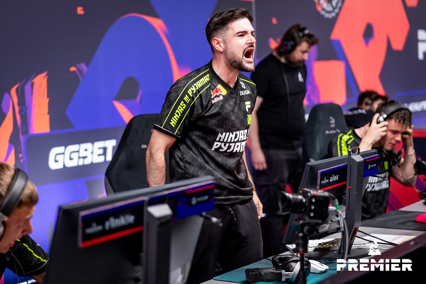 zorlaK sobre futuro da SAW: "Era já mopoz e alex"