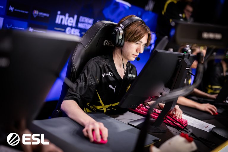 NAVI desmente saída de w0nderful após rumores