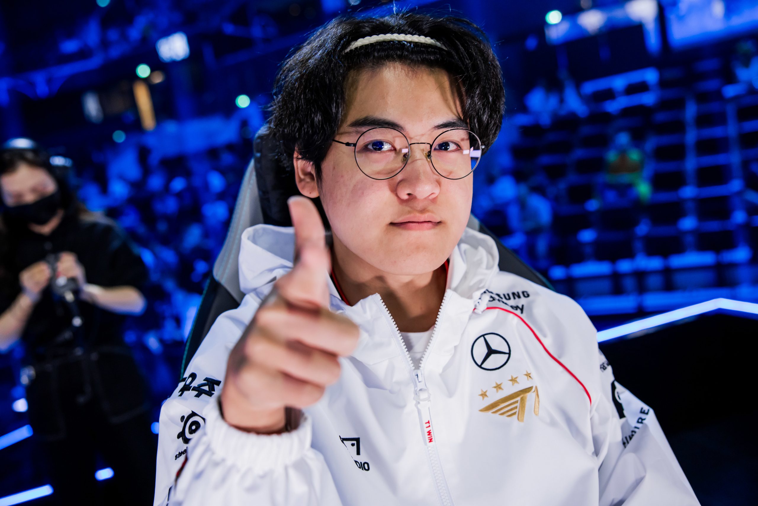 Gumayusi regressa à titularidade a ordem do CEO da T1