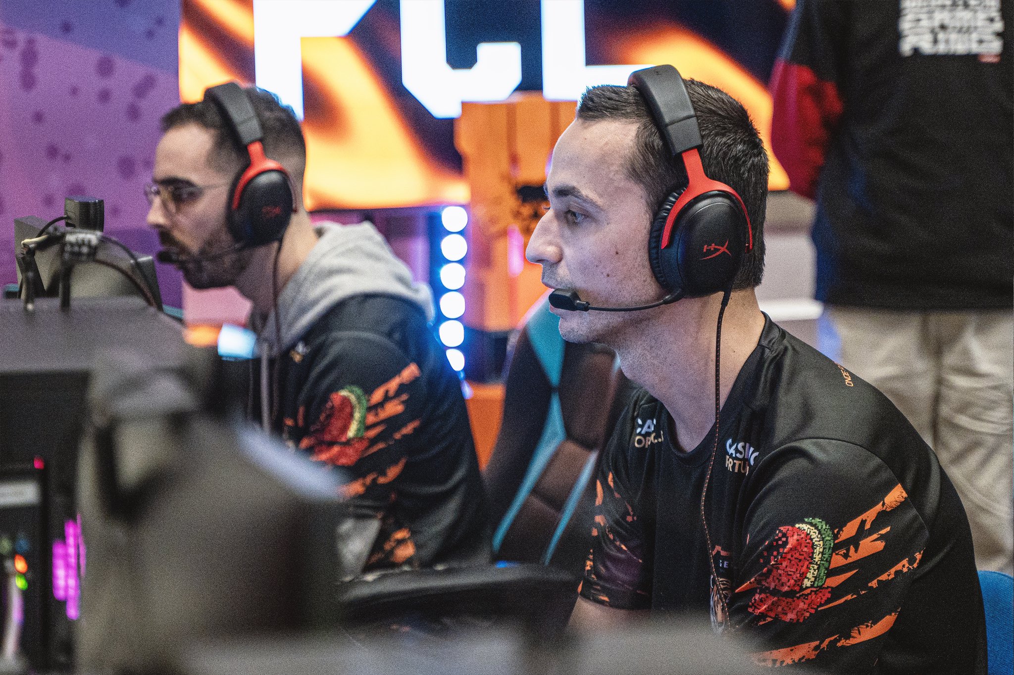 Tiger Esports e Grow uP viajam até Valência para LAN de COD