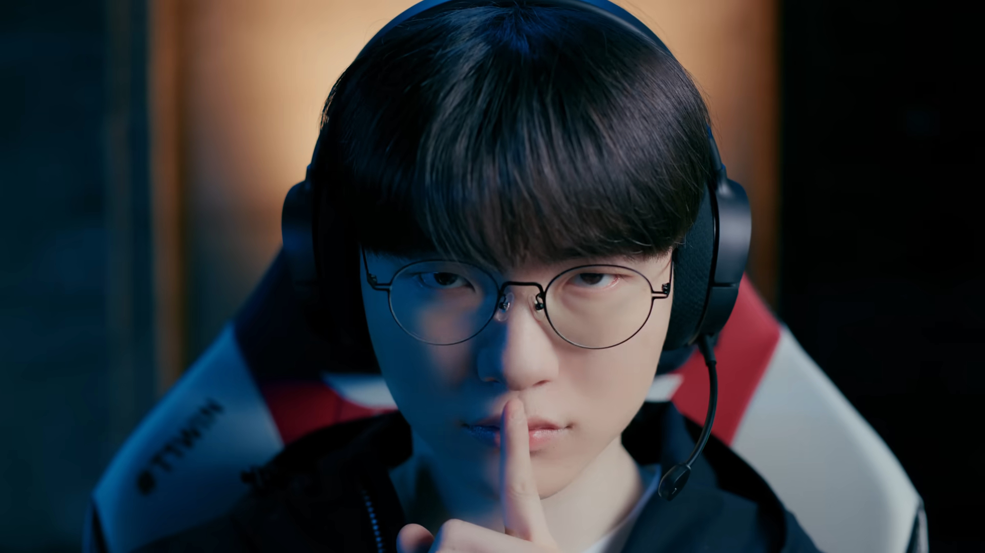 Faker é convidado surpresa do novo videoclipe dos Stray Kids