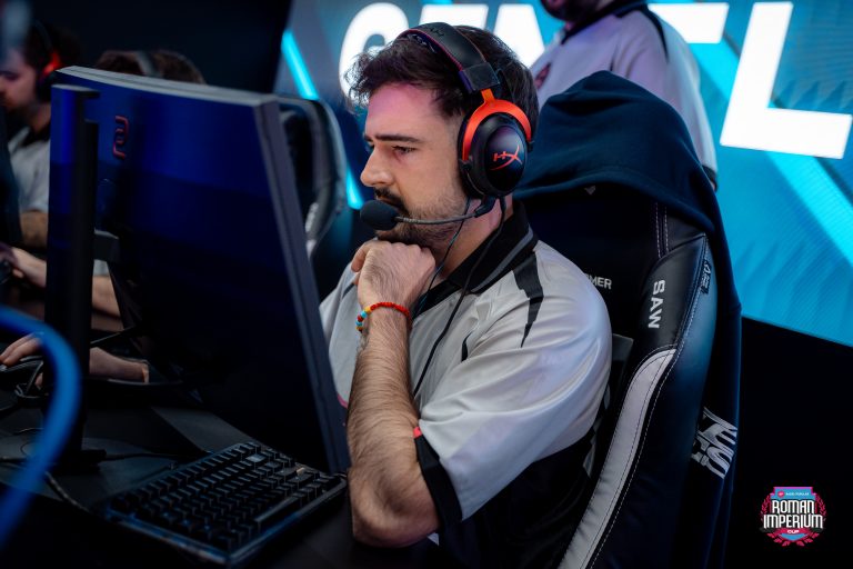 alex afasta pressão do VRS: "Não nos focamos no ranking"