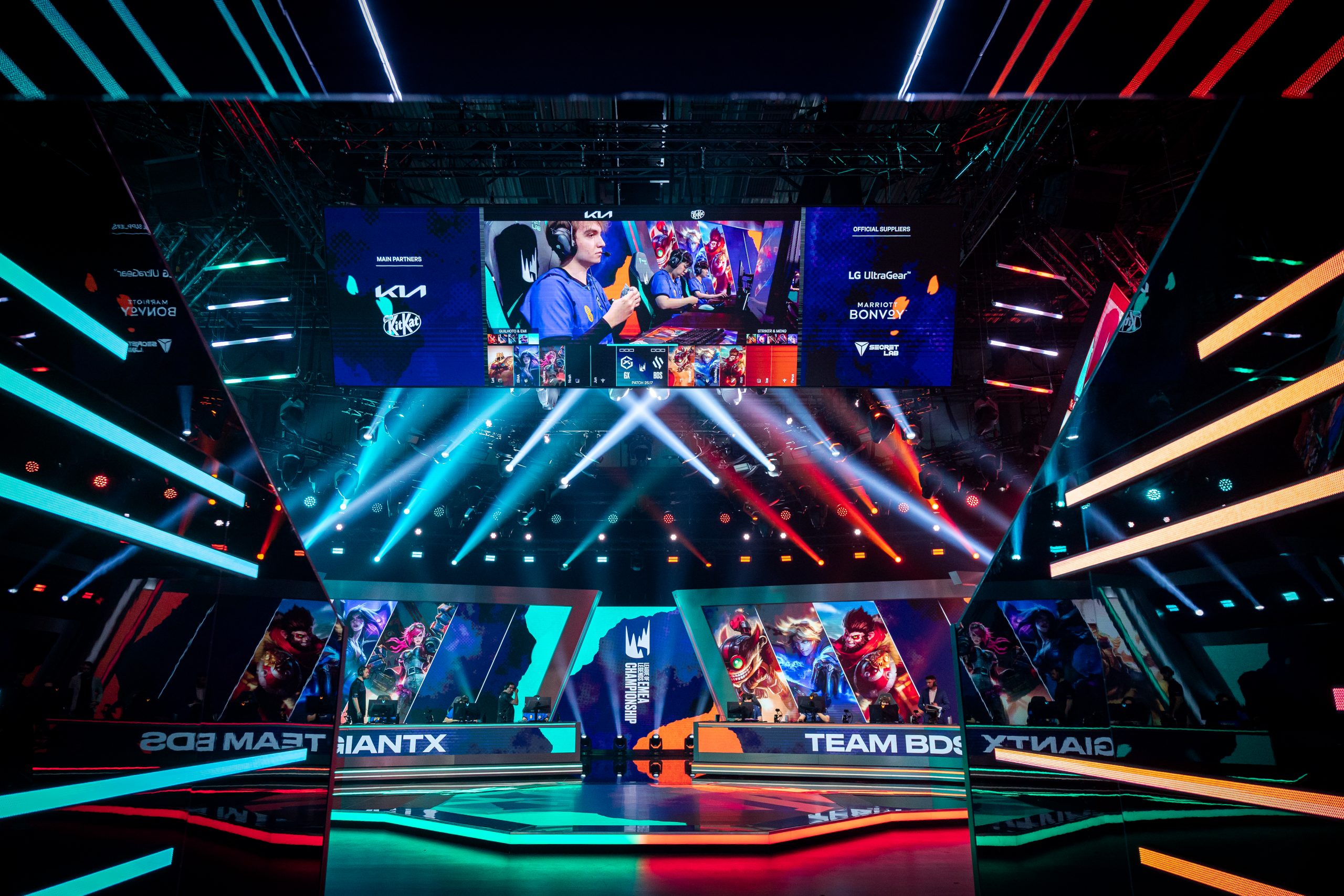 Chegaram novos emotes do LEC para as Summer Finals