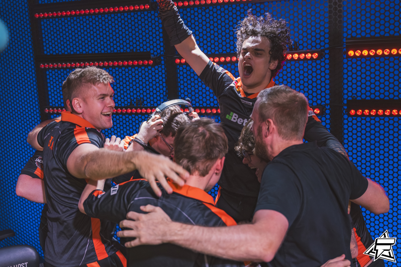 Fnatic com lineup em aberto para o Major de Budapeste